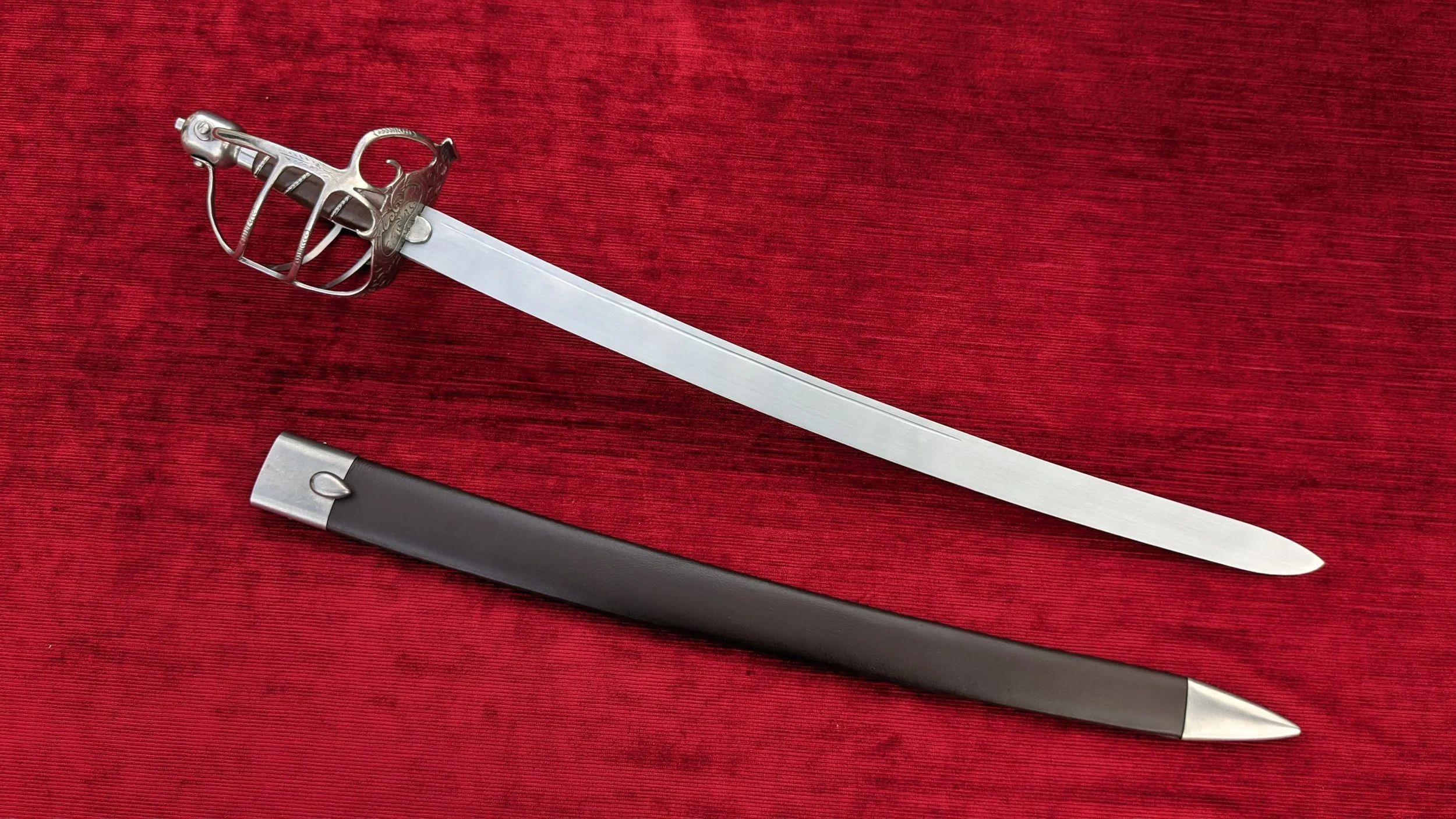 CUTLASSES & HANGERS — Jesse Belsky Stageswords