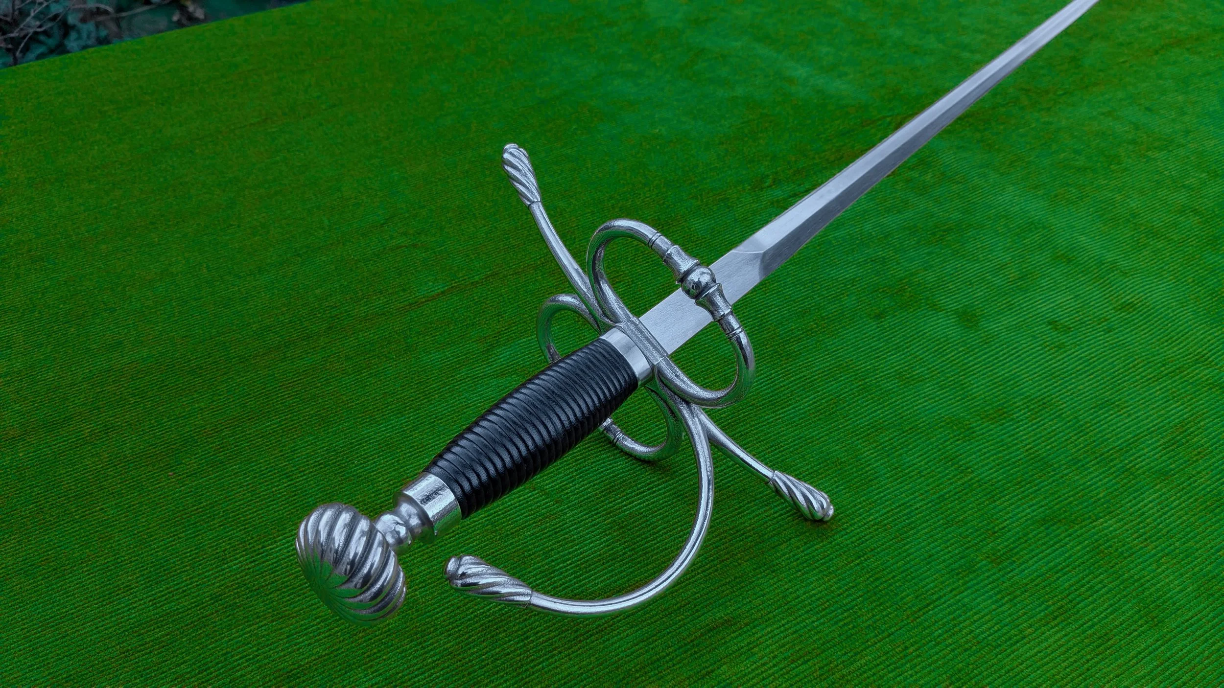 Dread Pirate Roberts 6 -- [SHARP/BLUNT] — Jesse Belsky Stageswords