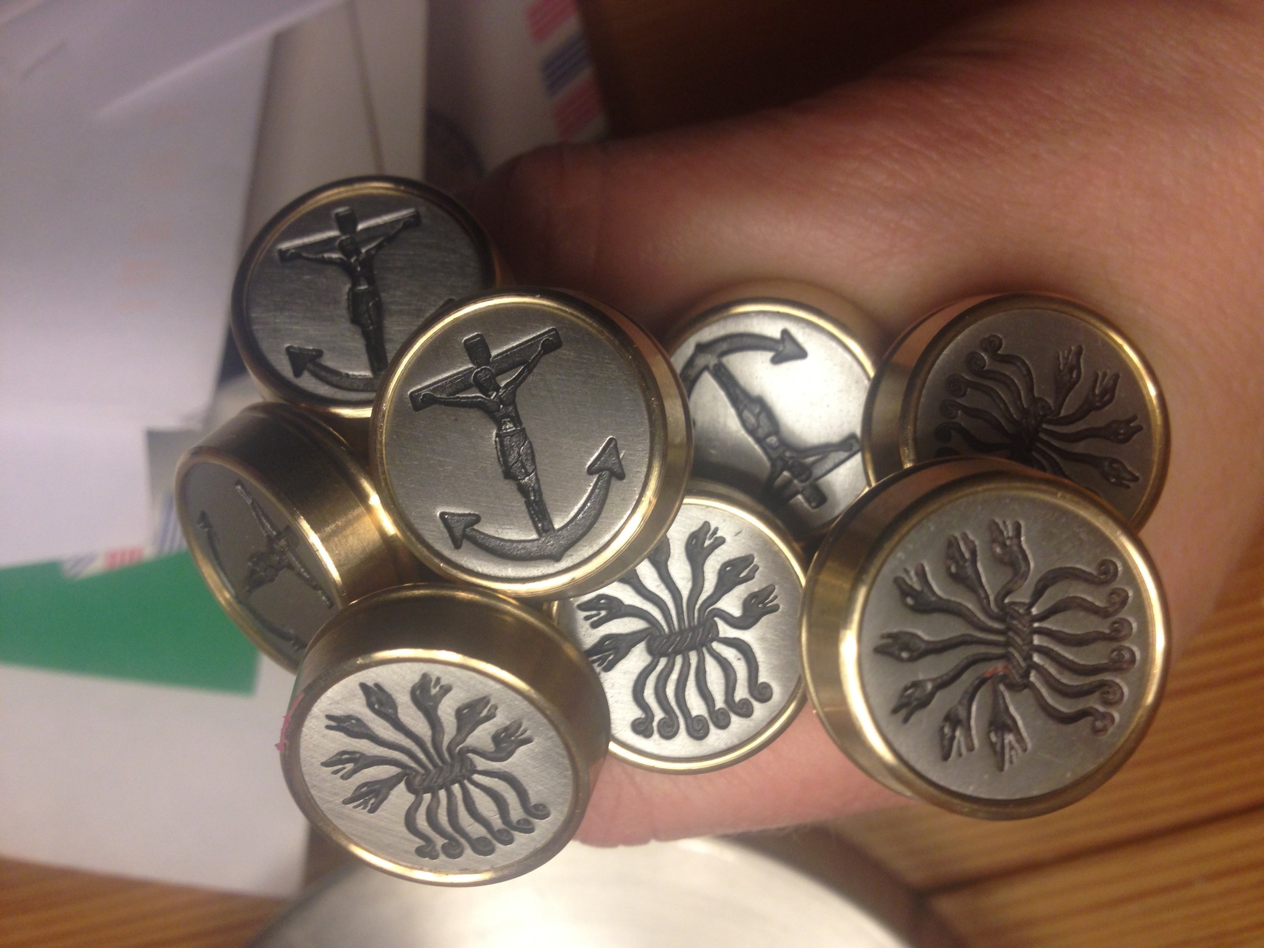 Letterlocking : About