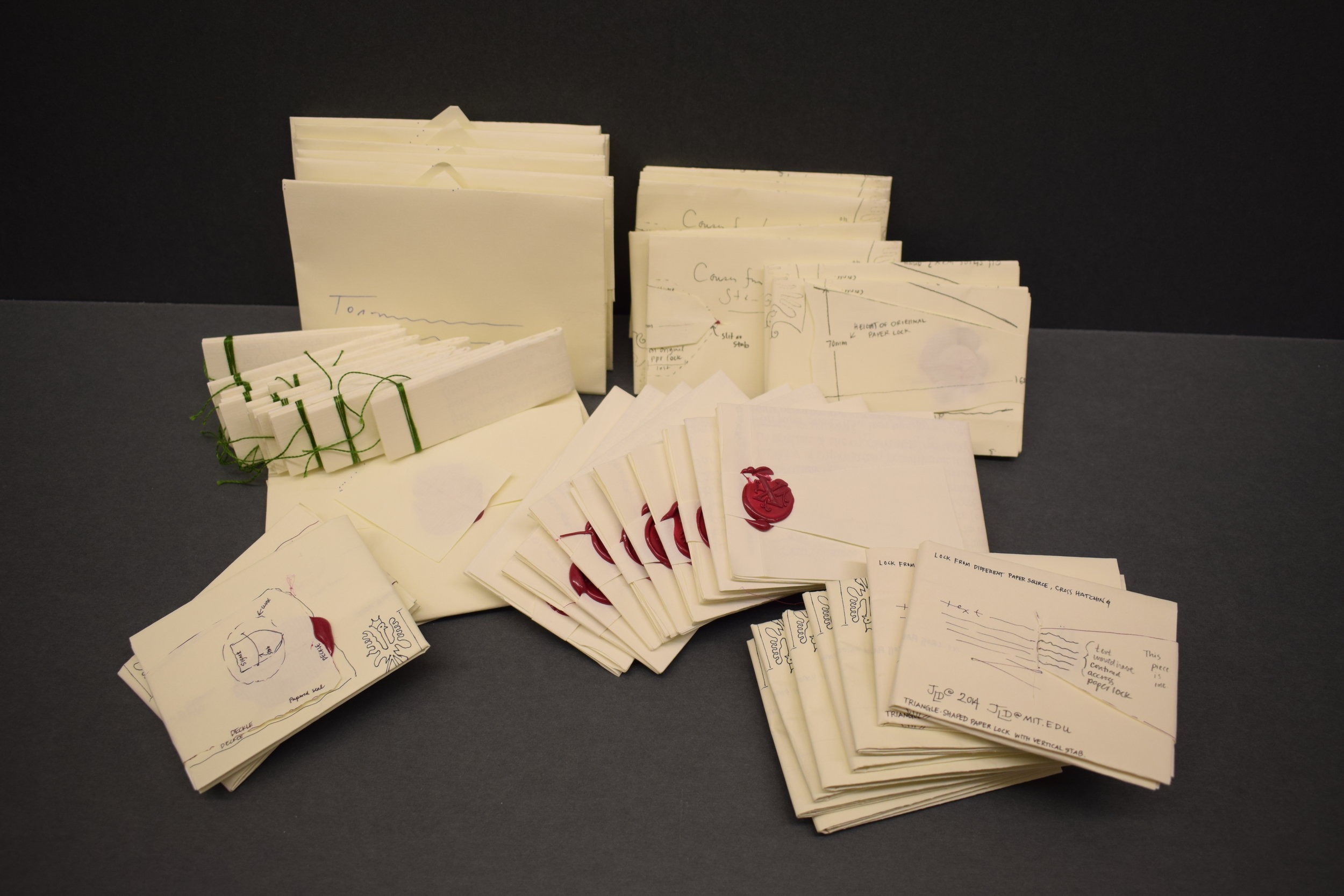 Letterlocking : Dictionary