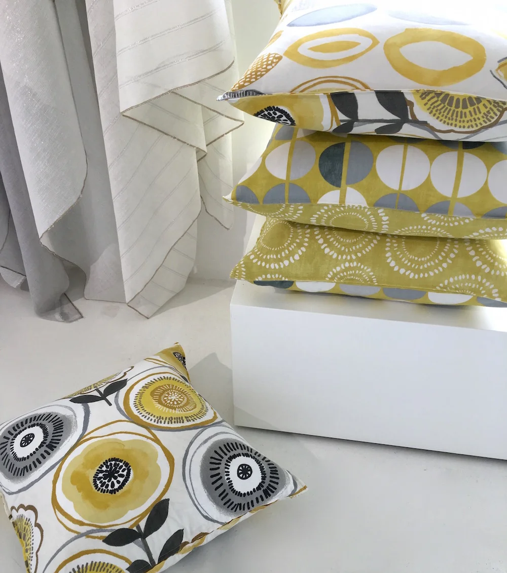 HOT DECOR IDEA: TWO-TONE SCATTER CUSHIONS — Stuart Graham Fabrics