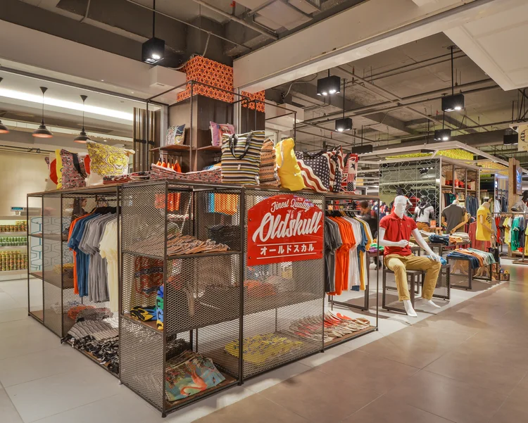 Tangs Departmental Store - DMZ international design group