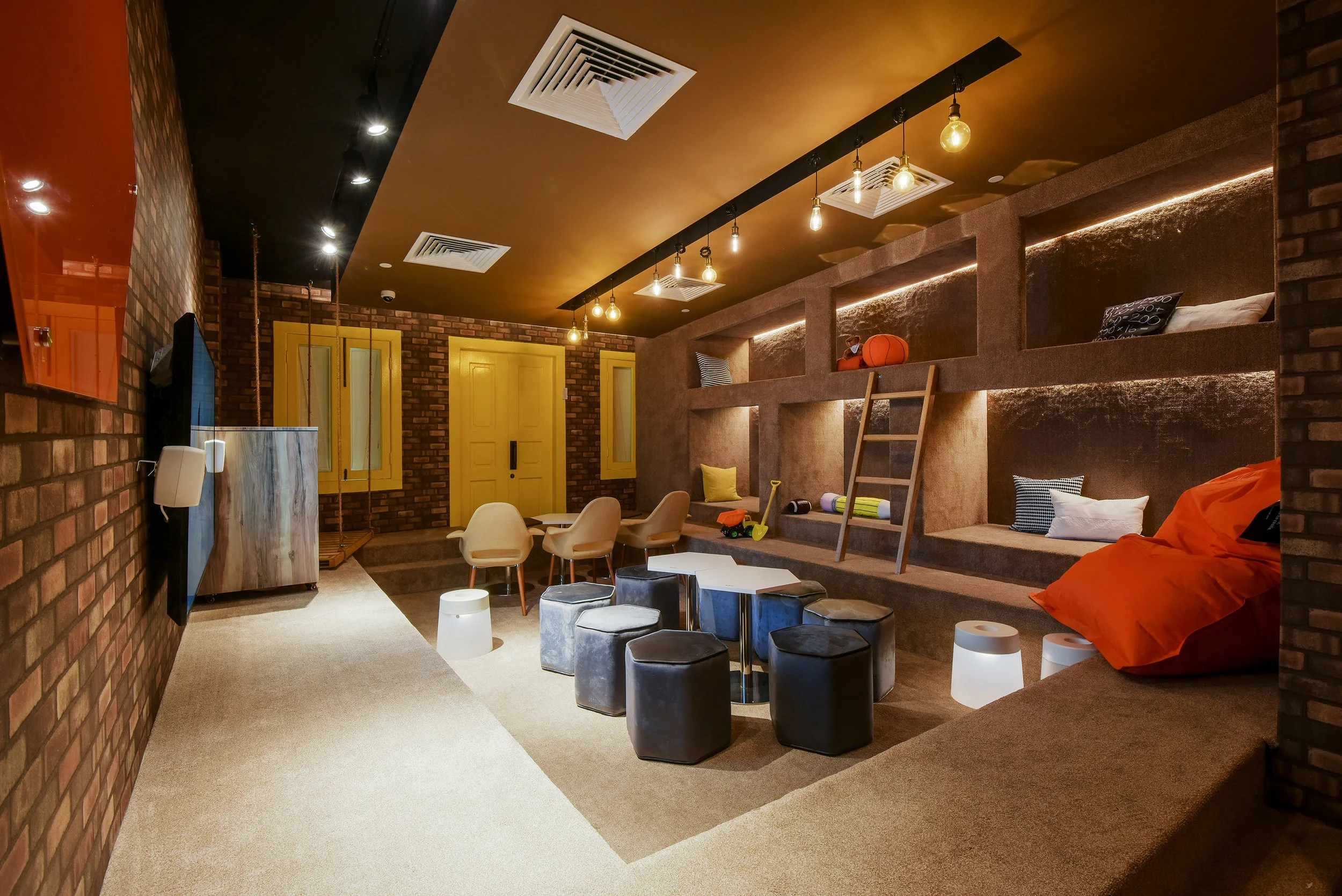 Huone Event Hotel Singapore - DMZ international design group