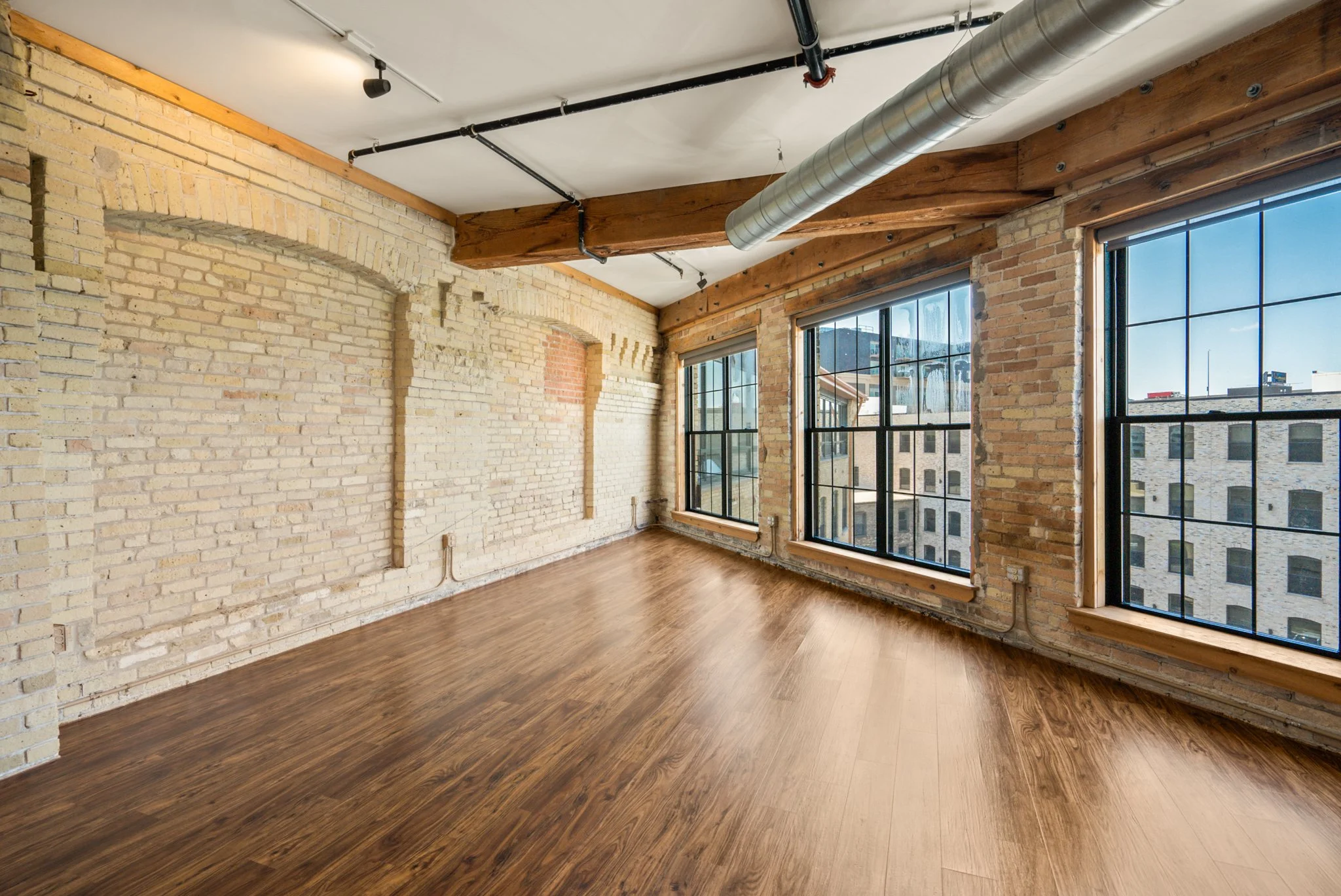 Historic Loft Apartments in Milwaukee | River Place Lofts — River Place ...