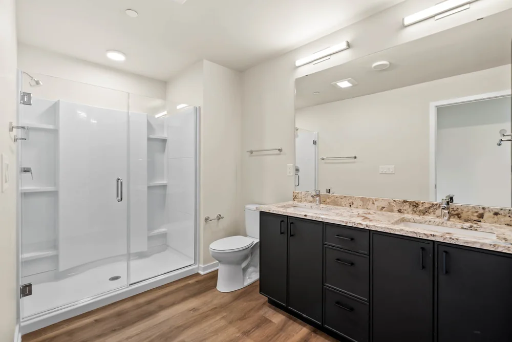Modern Luxury Apartments in Milwaukee | River Place Lofts — River Place ...