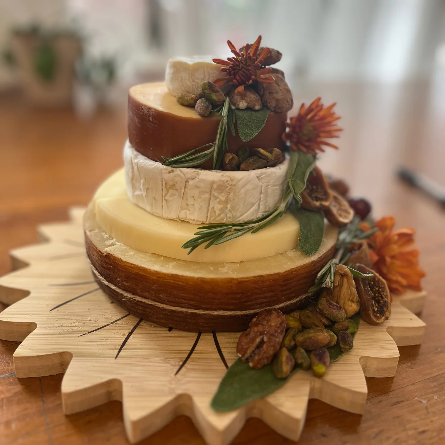 Cheese Wheel Cakes | Haddon Township, NJ | Cheese Etc. & Gourmet Gifts ...
