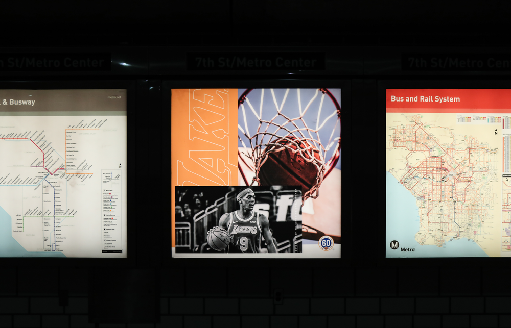 Los Angeles Lakers / Metro — ANNA LUPEAN