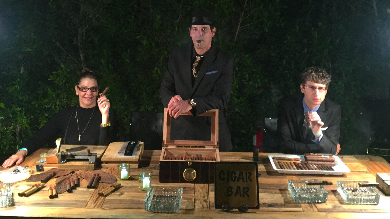 Hire a Cigar Roller & Private Cigar Tasting Events & Cigar Rolling ...