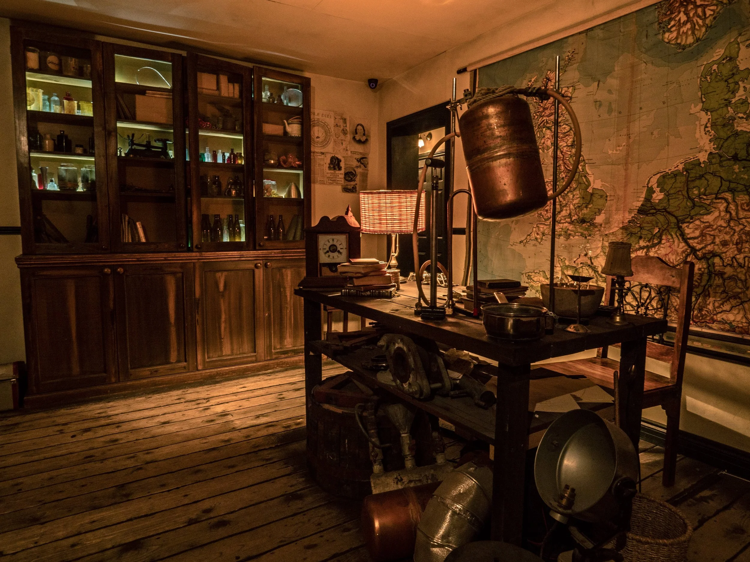 Tandem Set and Scenery