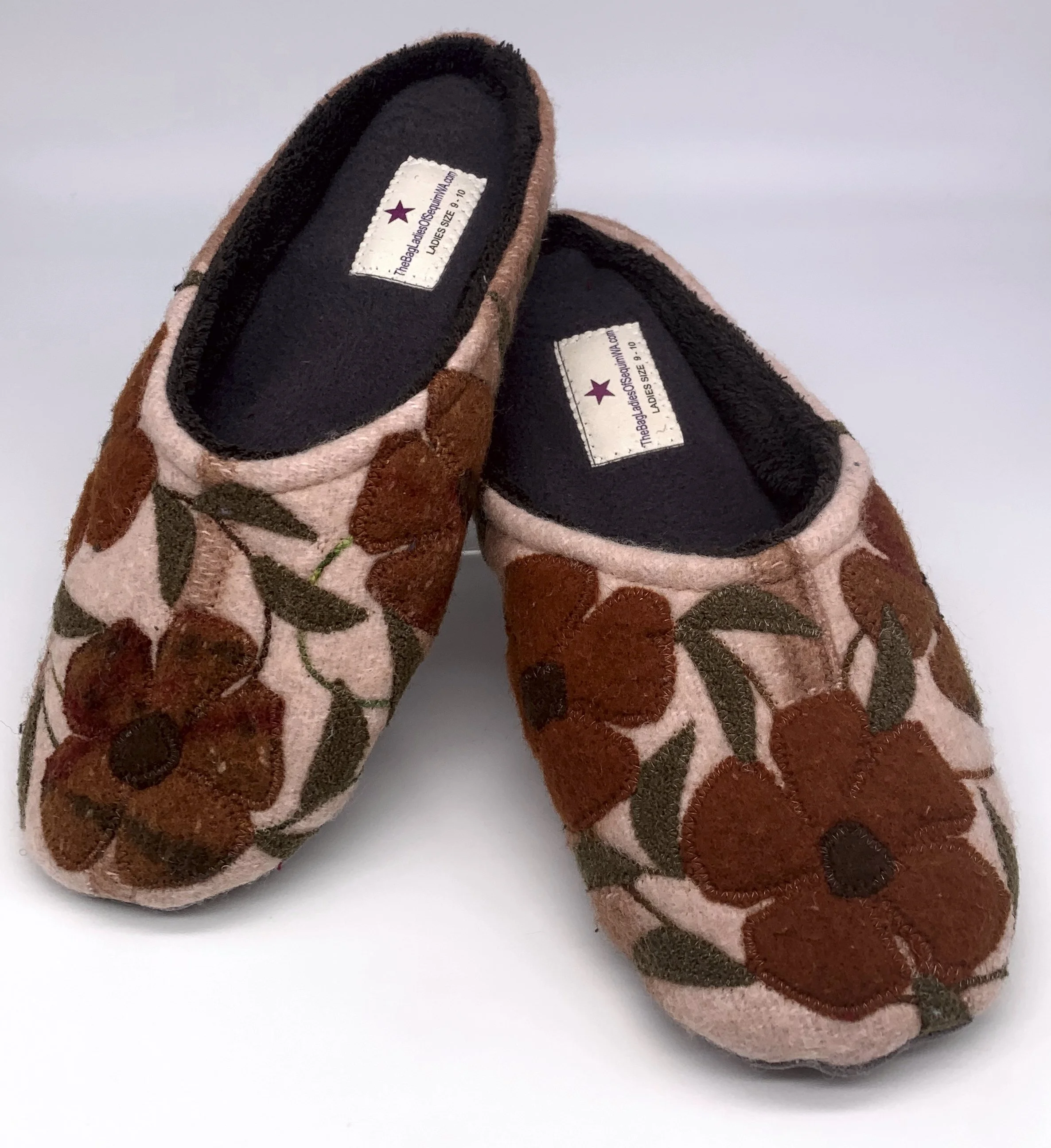 LADIES SLIPPERS 9-10 — The Bag Ladies of Sequim, WA