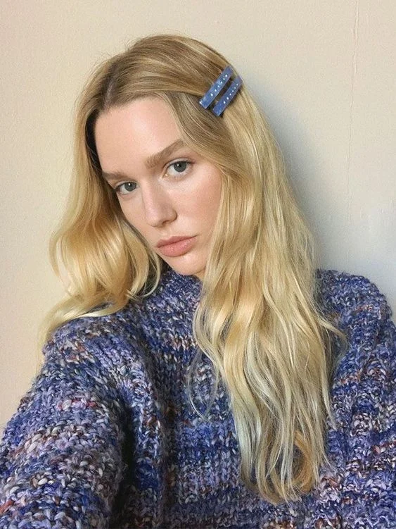 The Only Summer Accessory You Need: 90s Hair Clips — We The Dreamers