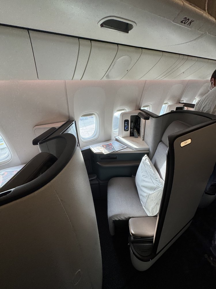 Trip Report | CX250 LHR–HKG: Cathay Pacific Aria Suite to Hong Kong ...