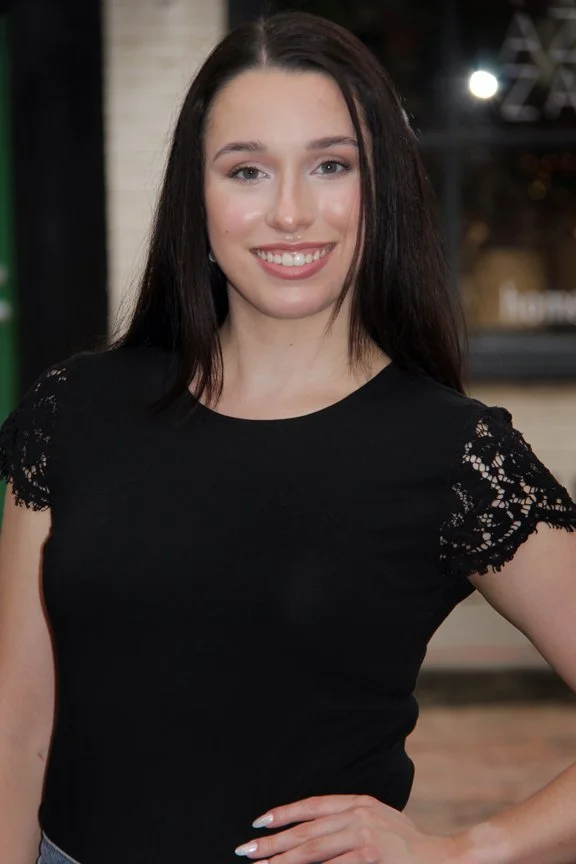 Holland Fava — Millie Lewis of Charleston Model & Talent Agency Millie ...