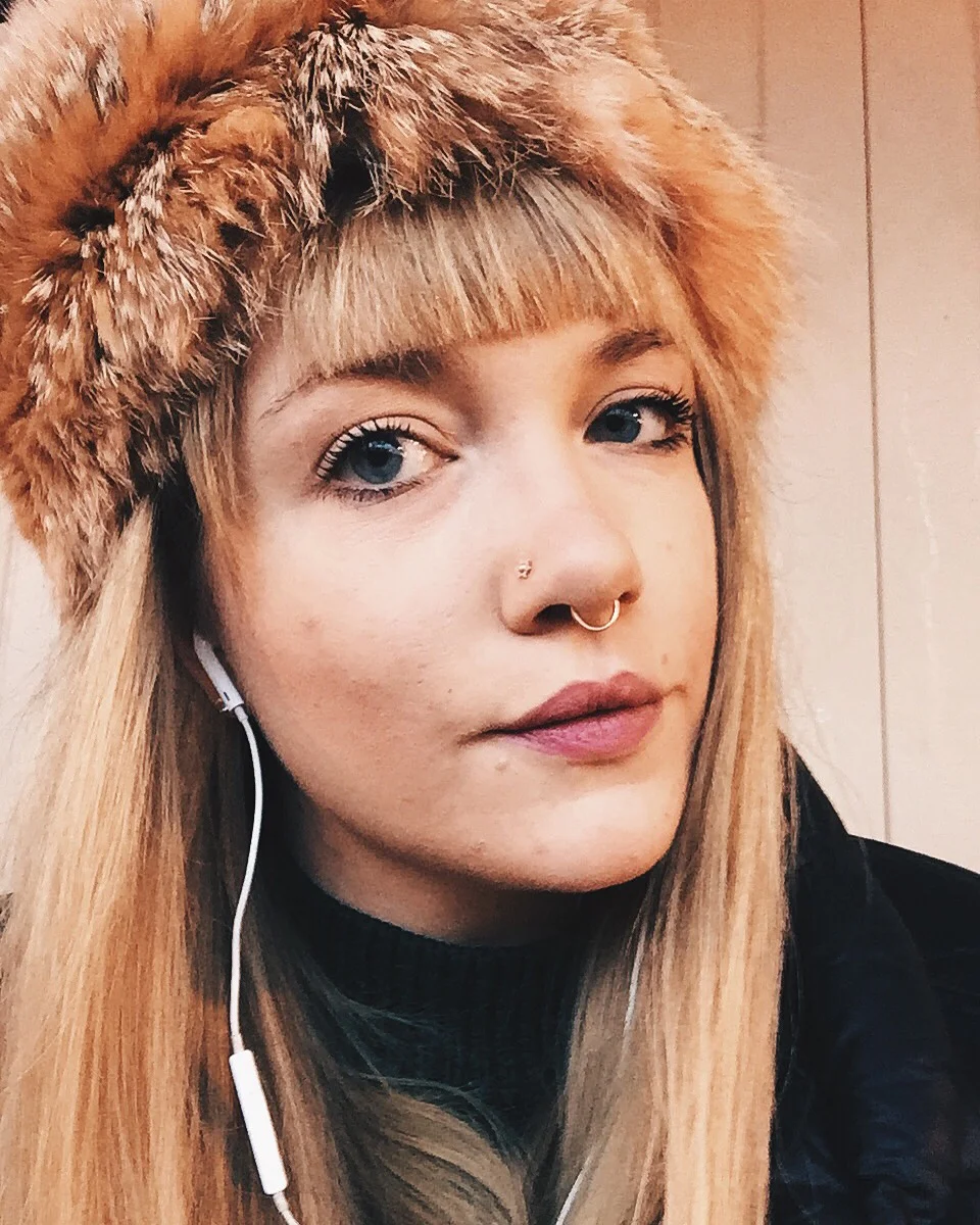 Laura See's Instagram, Twitter & Facebook on IDCrawl