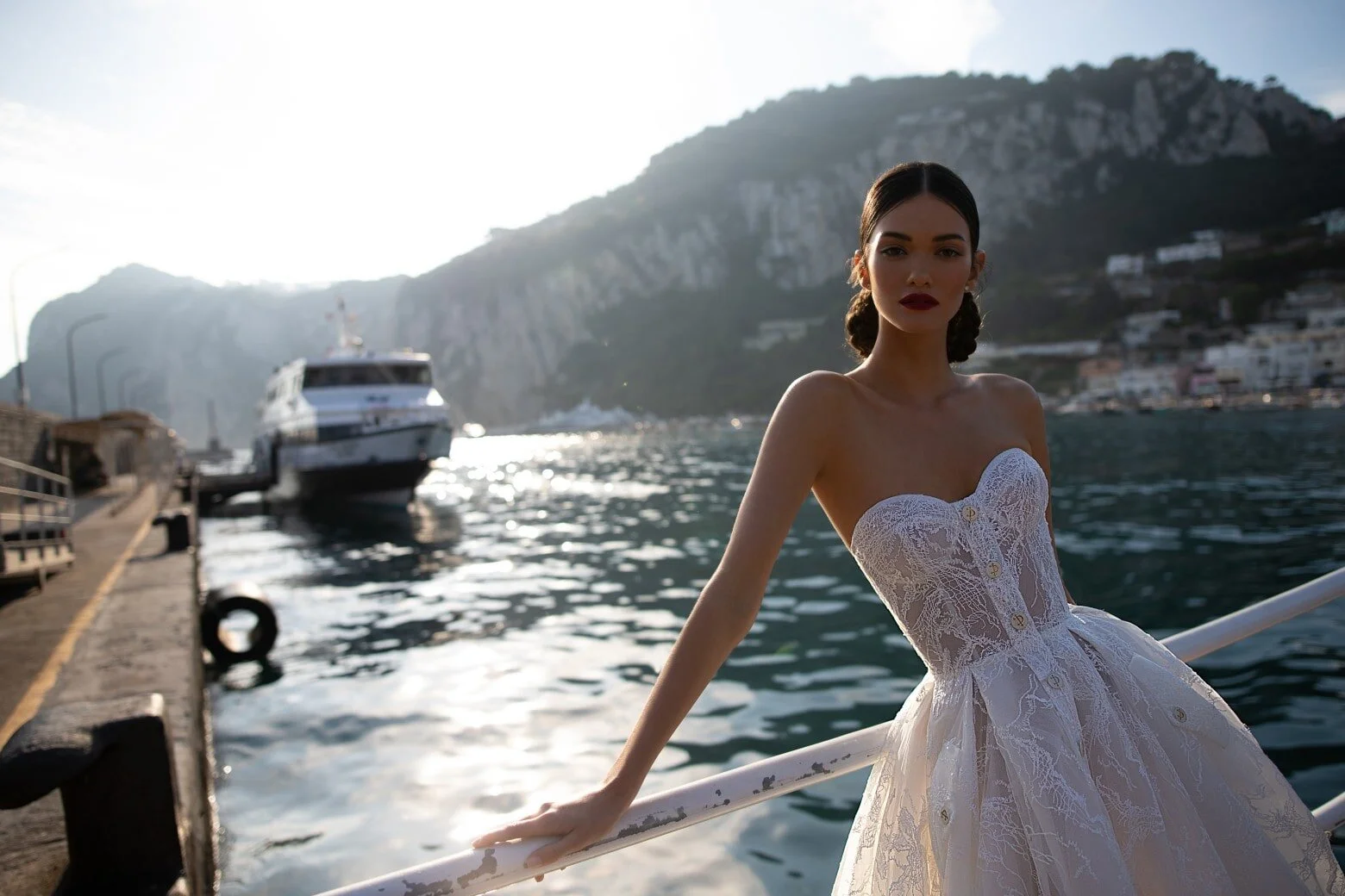 About Us — Helen Rodrigues Bridal