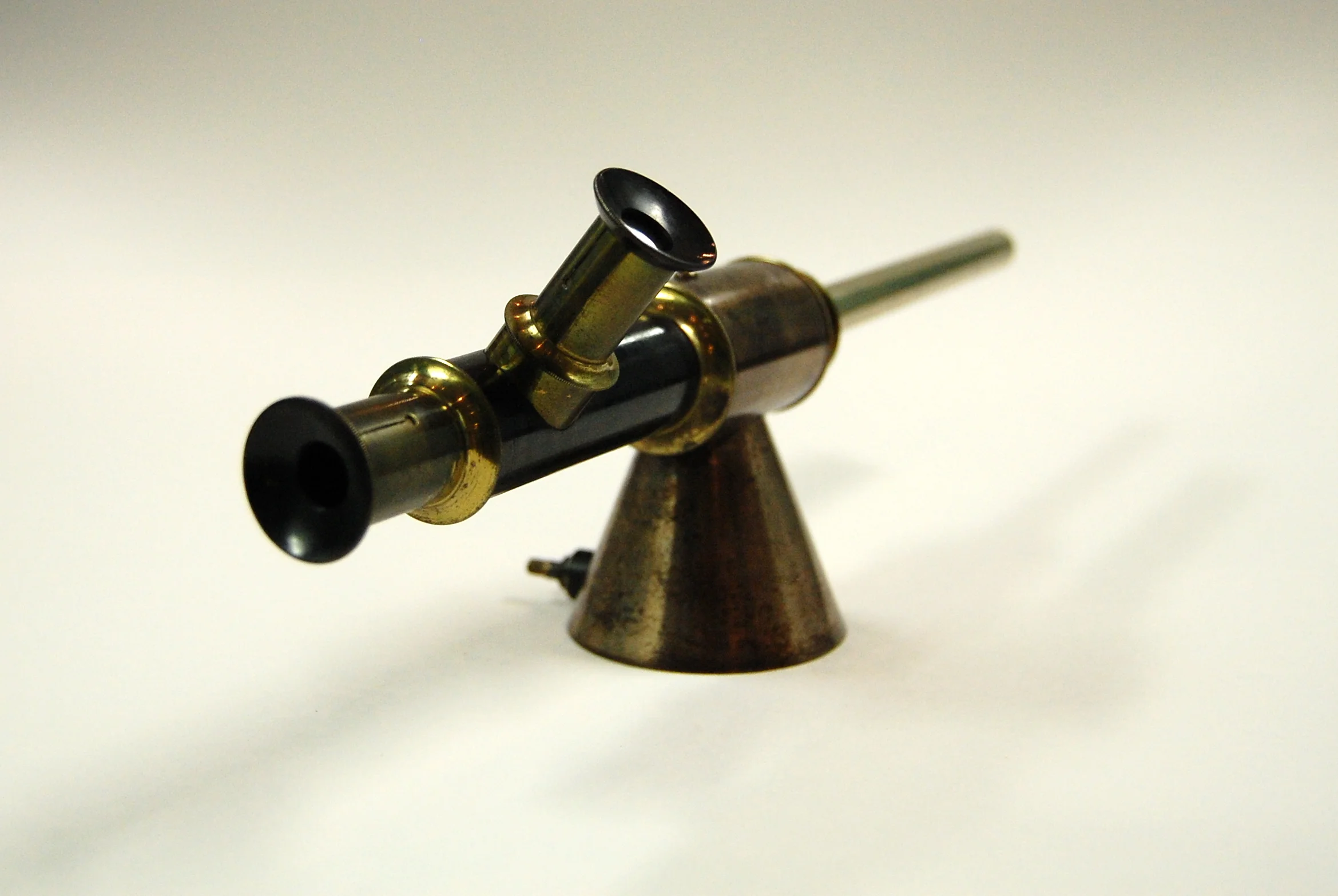 Candle lit scope — Worcester Medical Museums