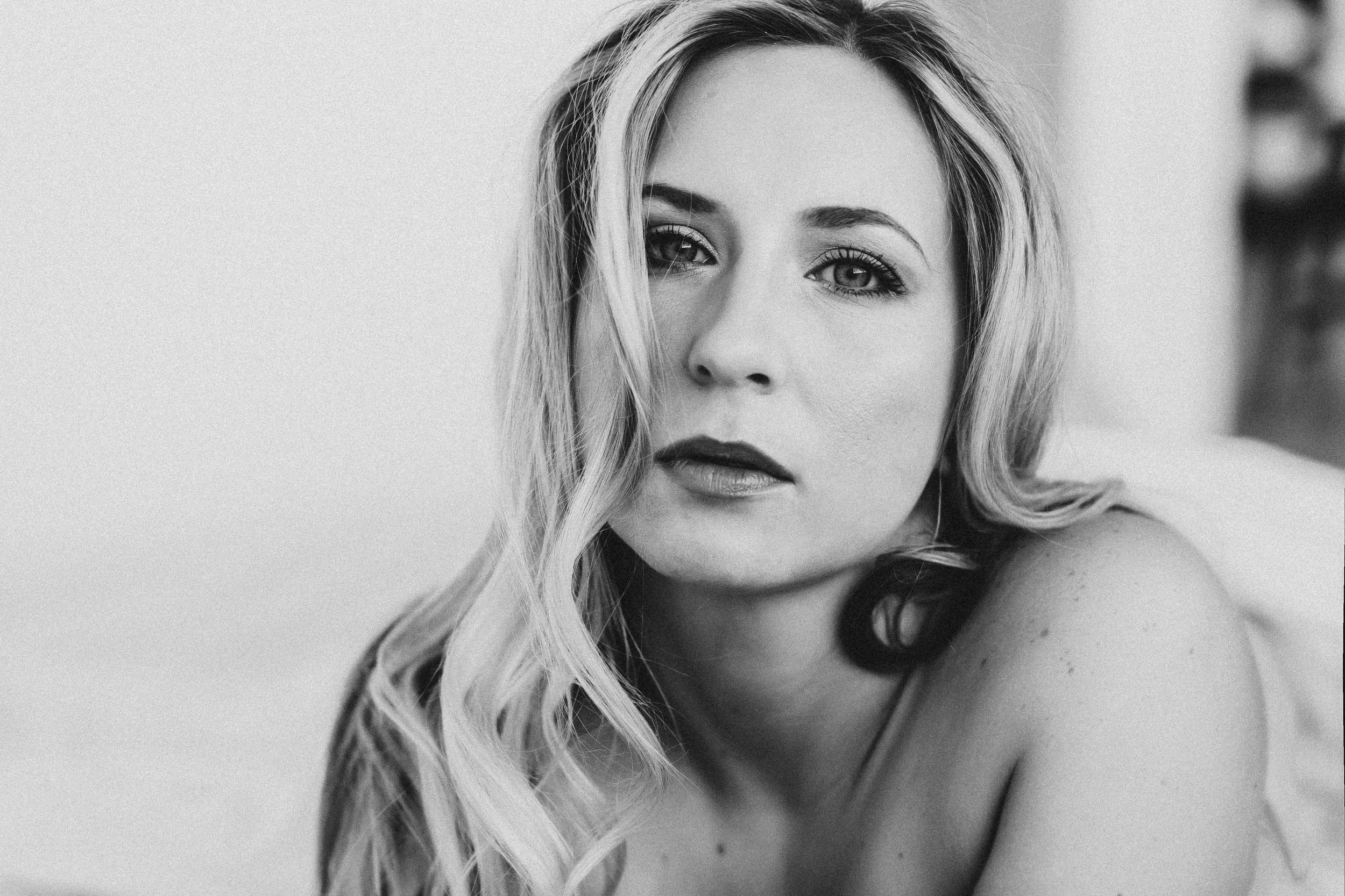 Intimate Portraits of Women | Cleveland, Ohio Boudoir Photographer ...