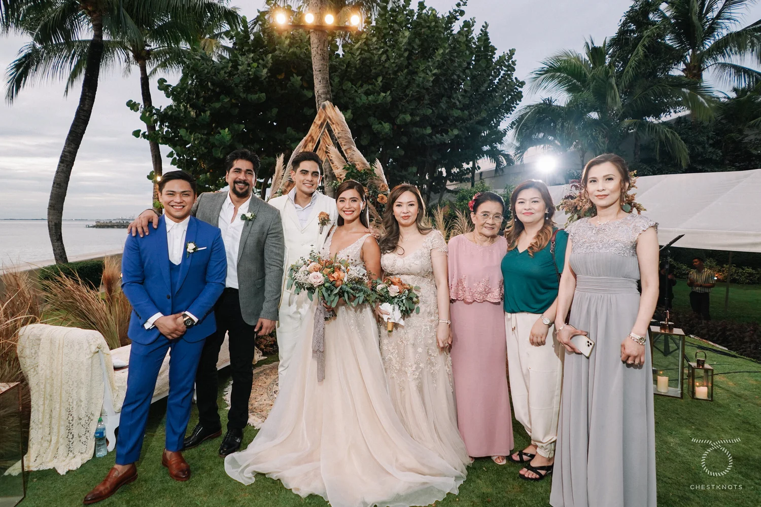 When God Weaves Your Love Story — Joyce Pring