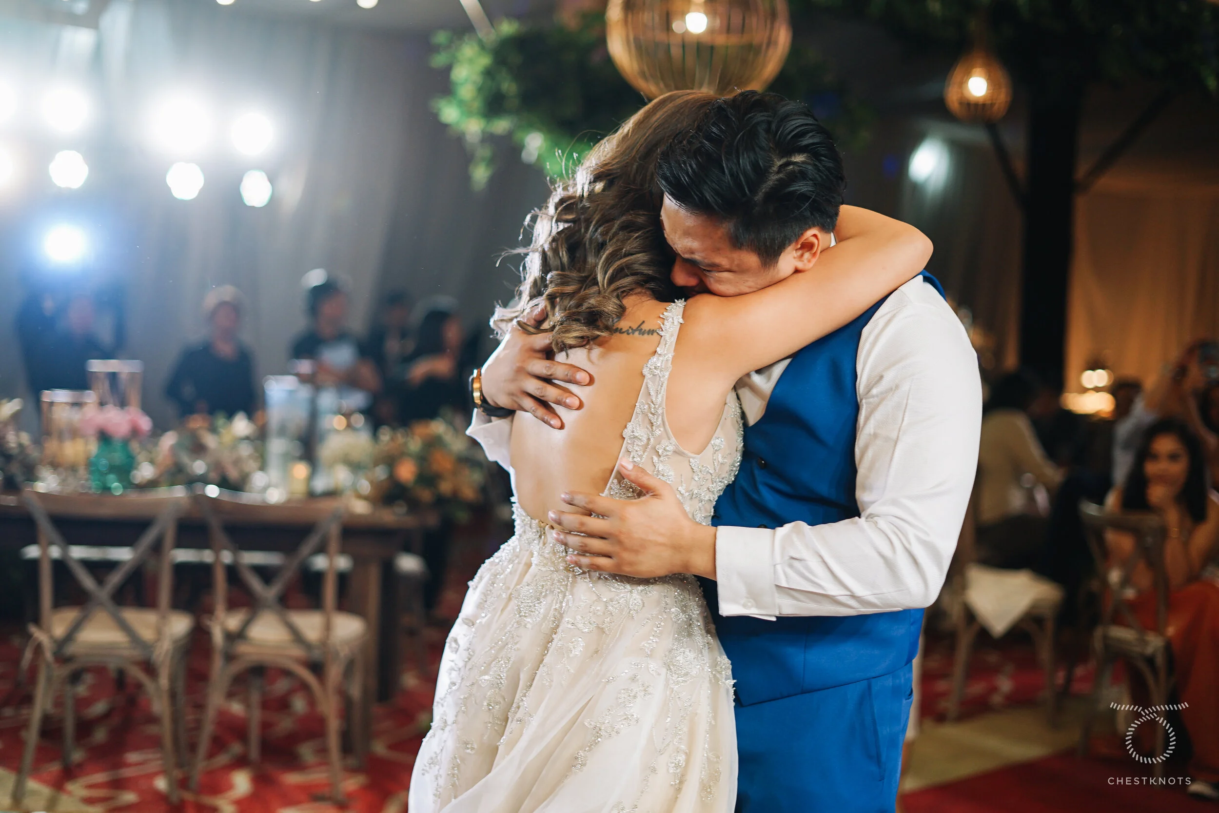 When God Weaves Your Love Story — Joyce Pring