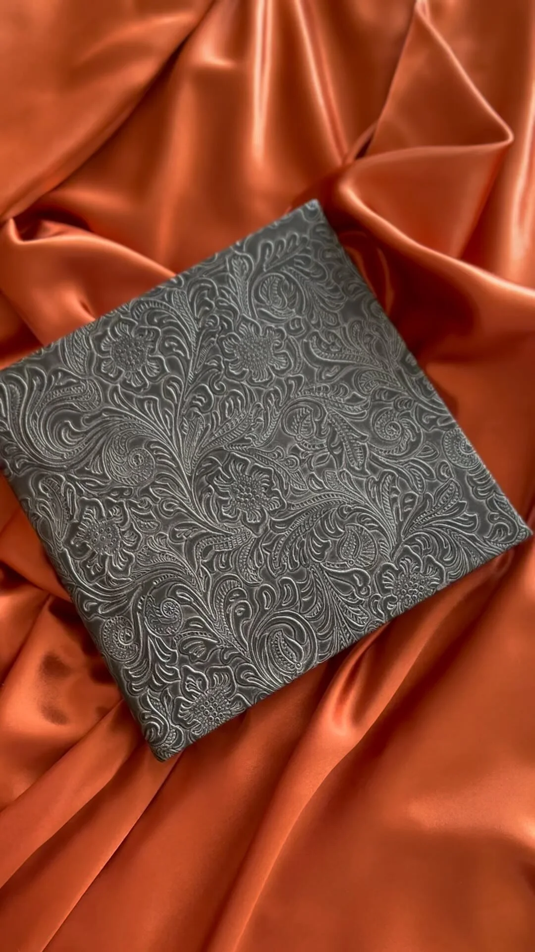 Curvy Boudoir Photos } Outfits } YEG — Boudoir Photography Edmonton ...