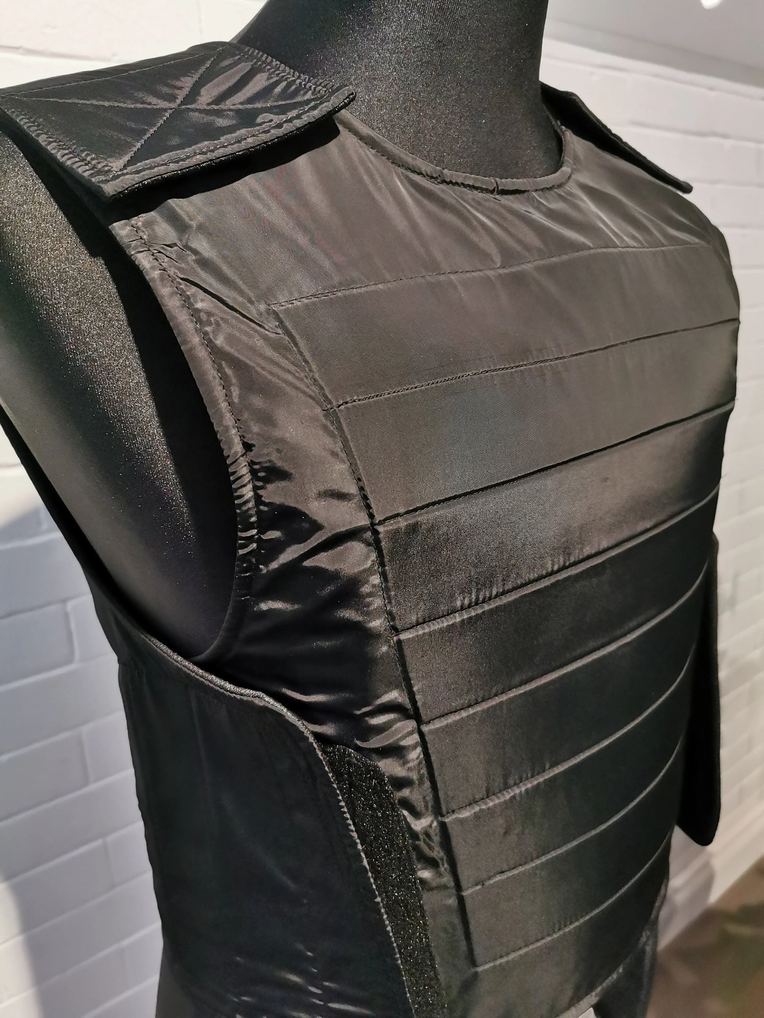 Body Armour Canada Bullet & Cut Resistant Products - Molle Tactical ...