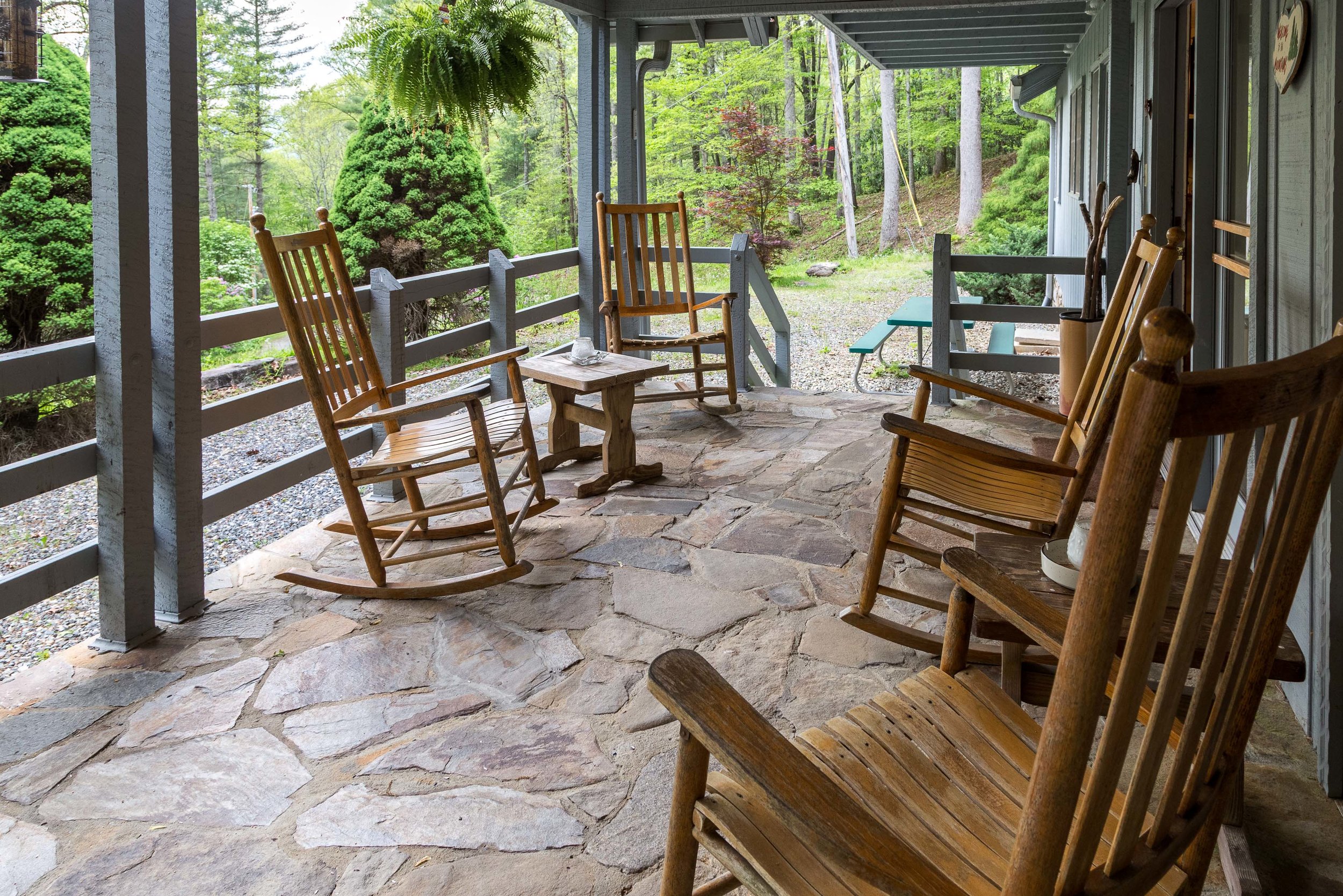 Pinery Cabin — Settlers Mountain Adventures