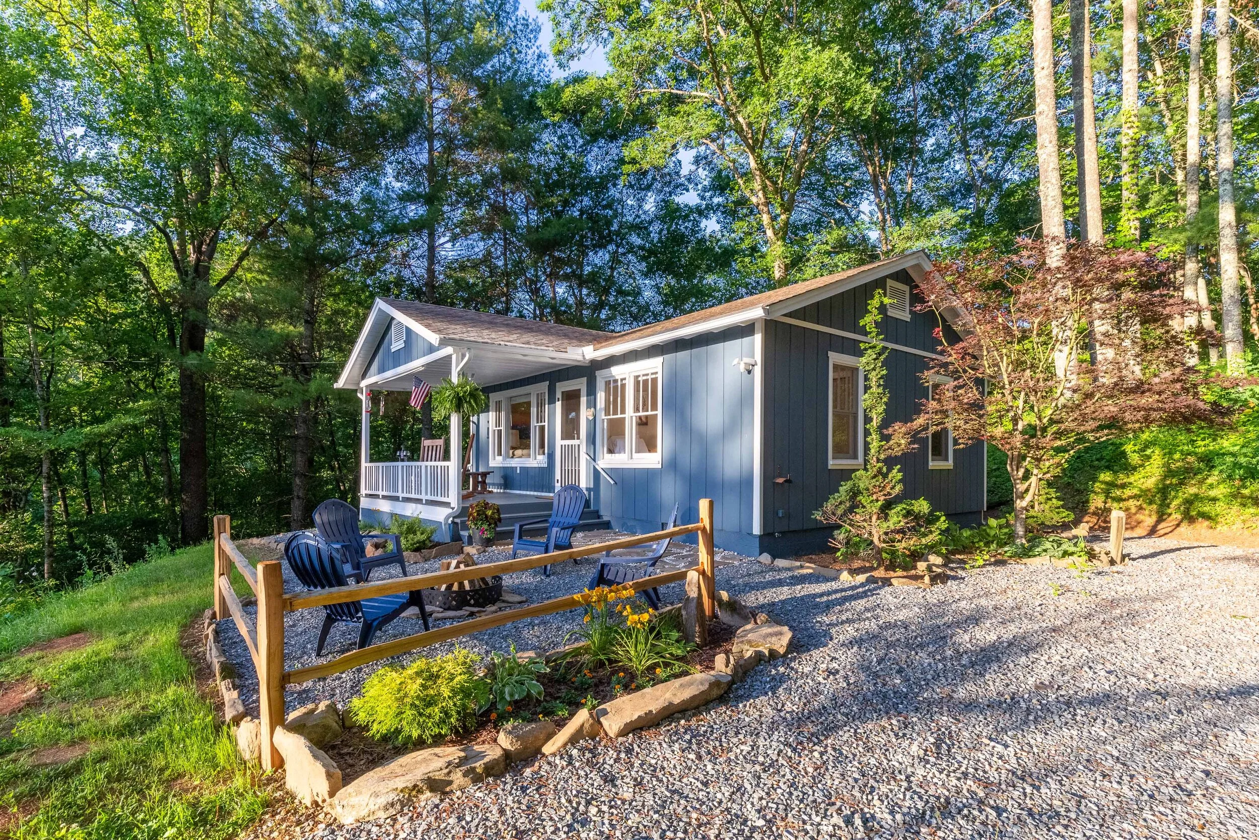 Sunset Cabin — Settlers Mountain Adventures