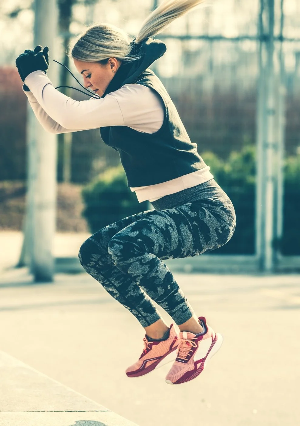 10 Best Bodyweight Leg Exercises From a Trainer — Runstreet