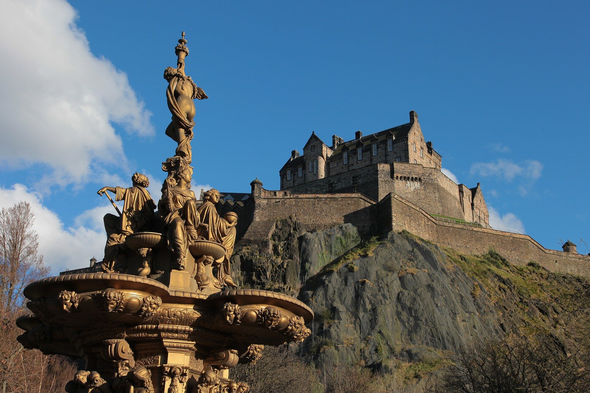 Best Places to Run in Edinburgh: Tips From a Local — Runstreet