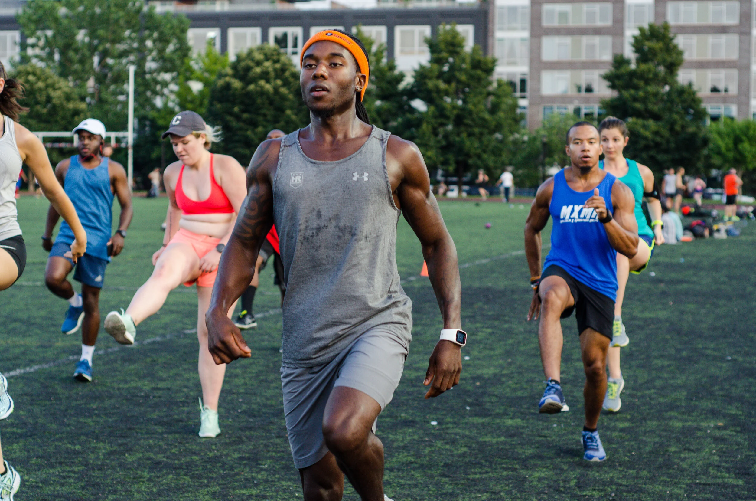 Dynamic Stretches for Runners — Runstreet