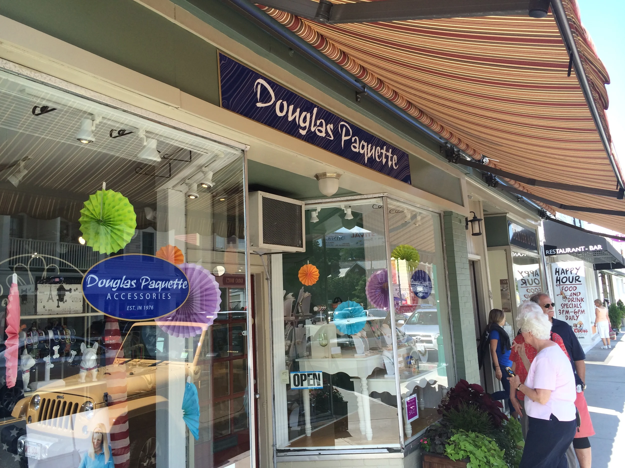 The Sign Shop - Anings & Vinyl Graphics