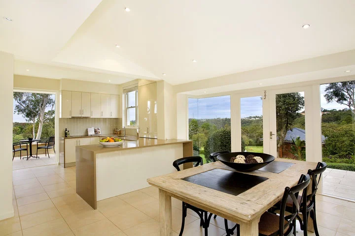 Hillcrest — Plan Land - beautiful and functional design