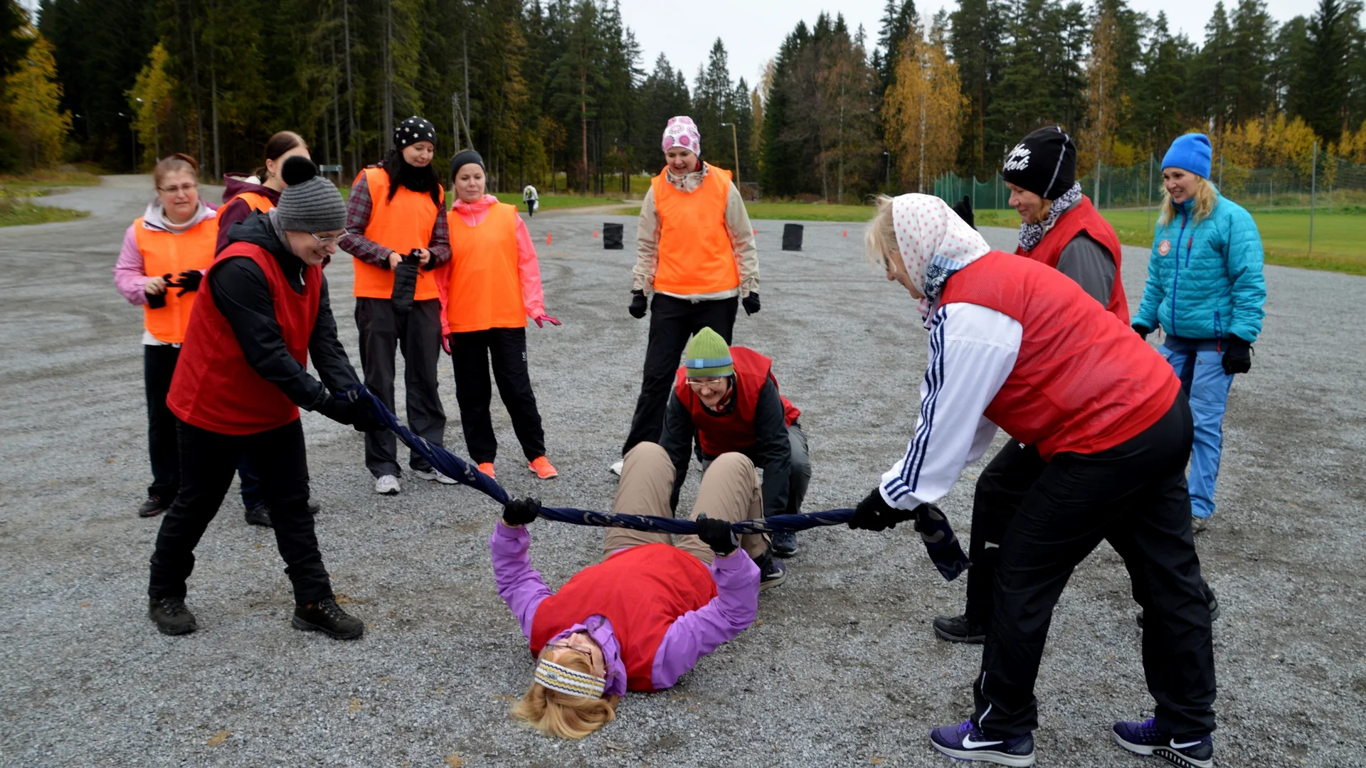 Monkey Olympics..Apinaolympialaiset.... — Adventure Apes // Seikkailuapinat