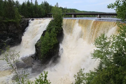 Joanne & Tony DiBona | Travel Photojournalism & Visual Travel Guides