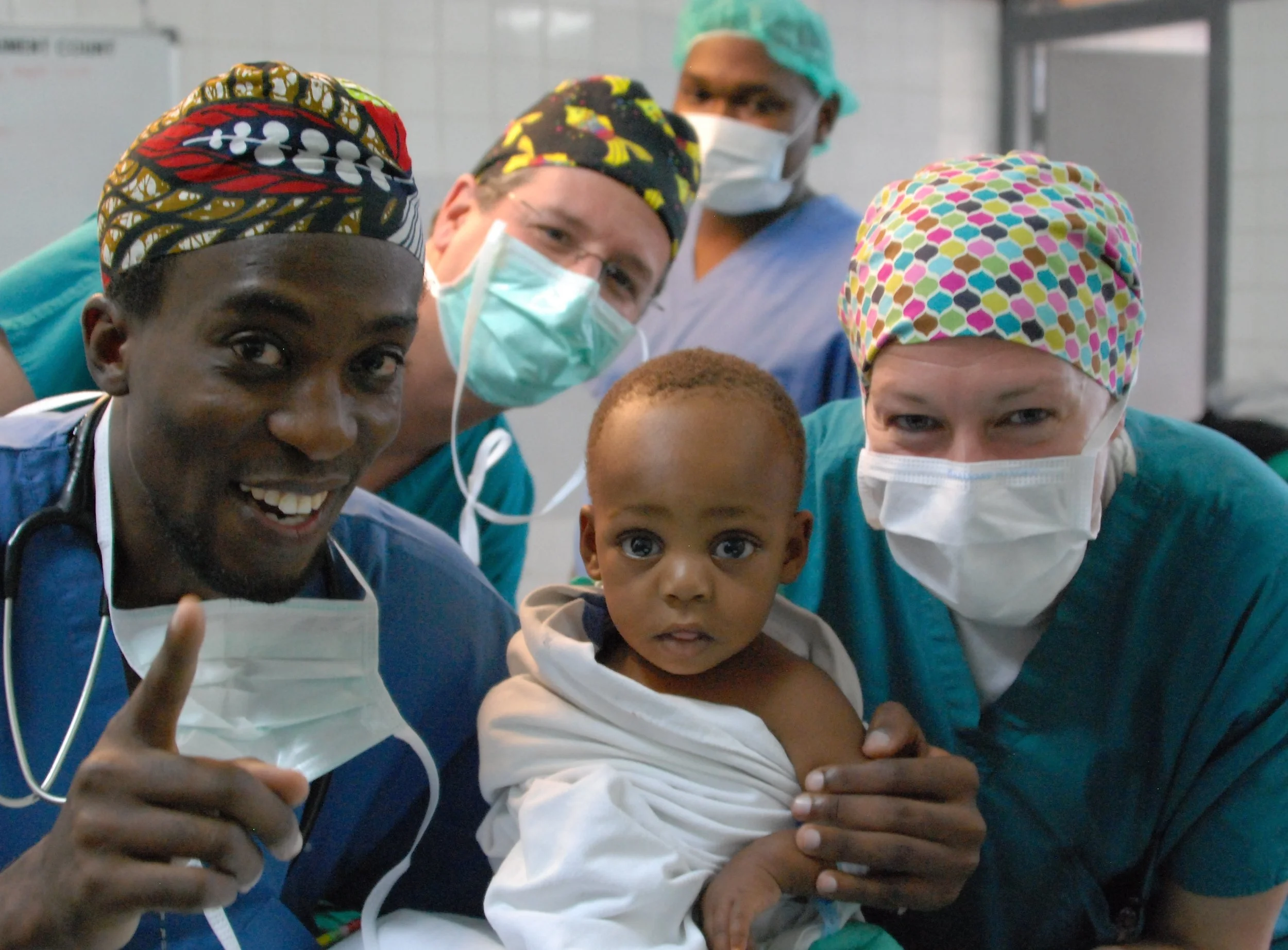 Nonprofit Spotlight: Mending Kids, Los Angeles Hustle & Heart Winners ...