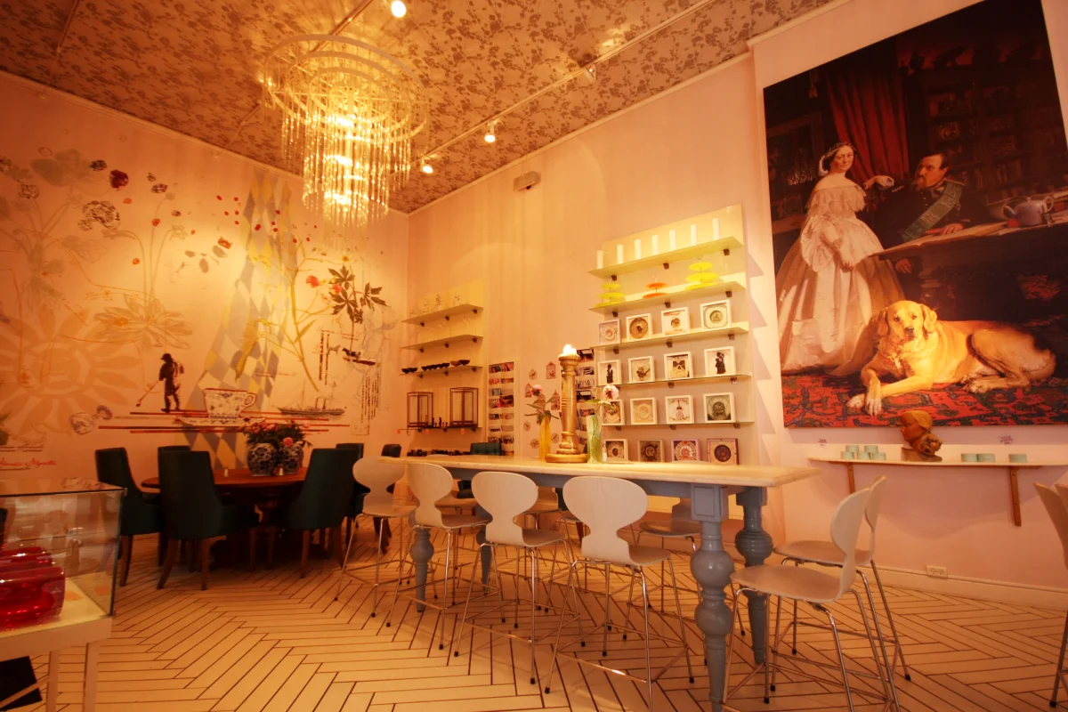st.b / Royal Smushi Café in Copenhagen — Sodiumpartners
