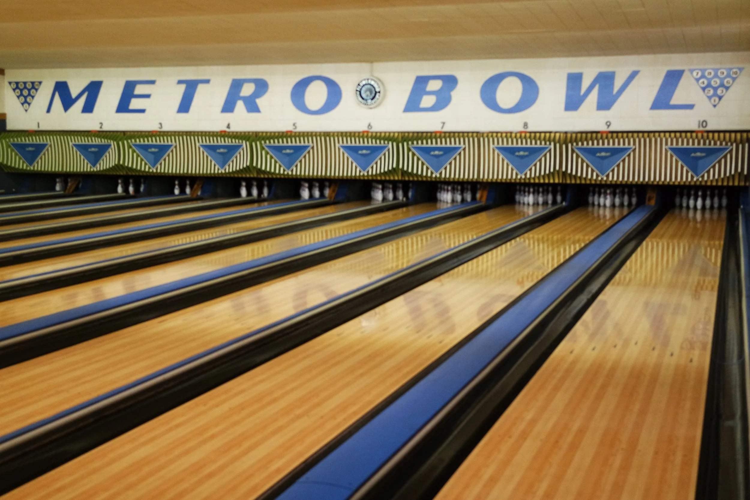 Metro Bowl