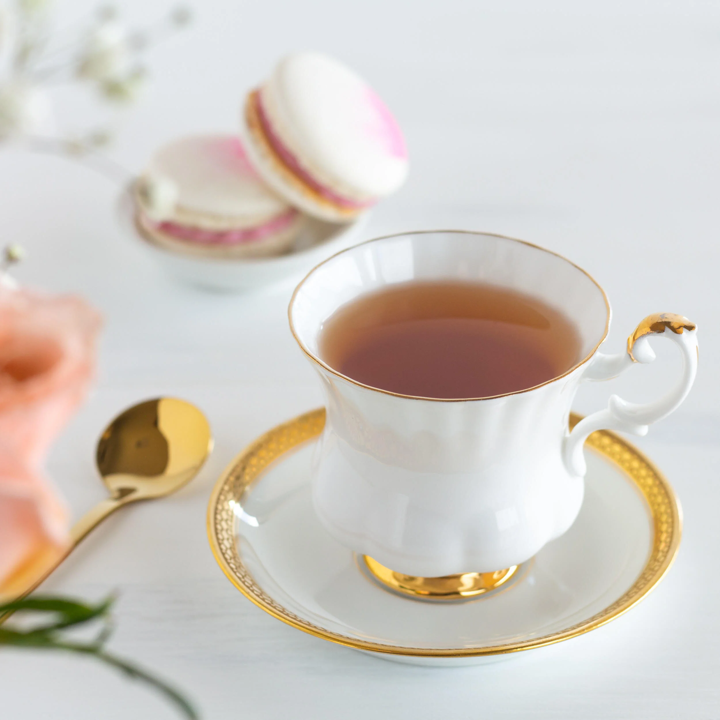 Whats Moving Faster the Tea or the Cup