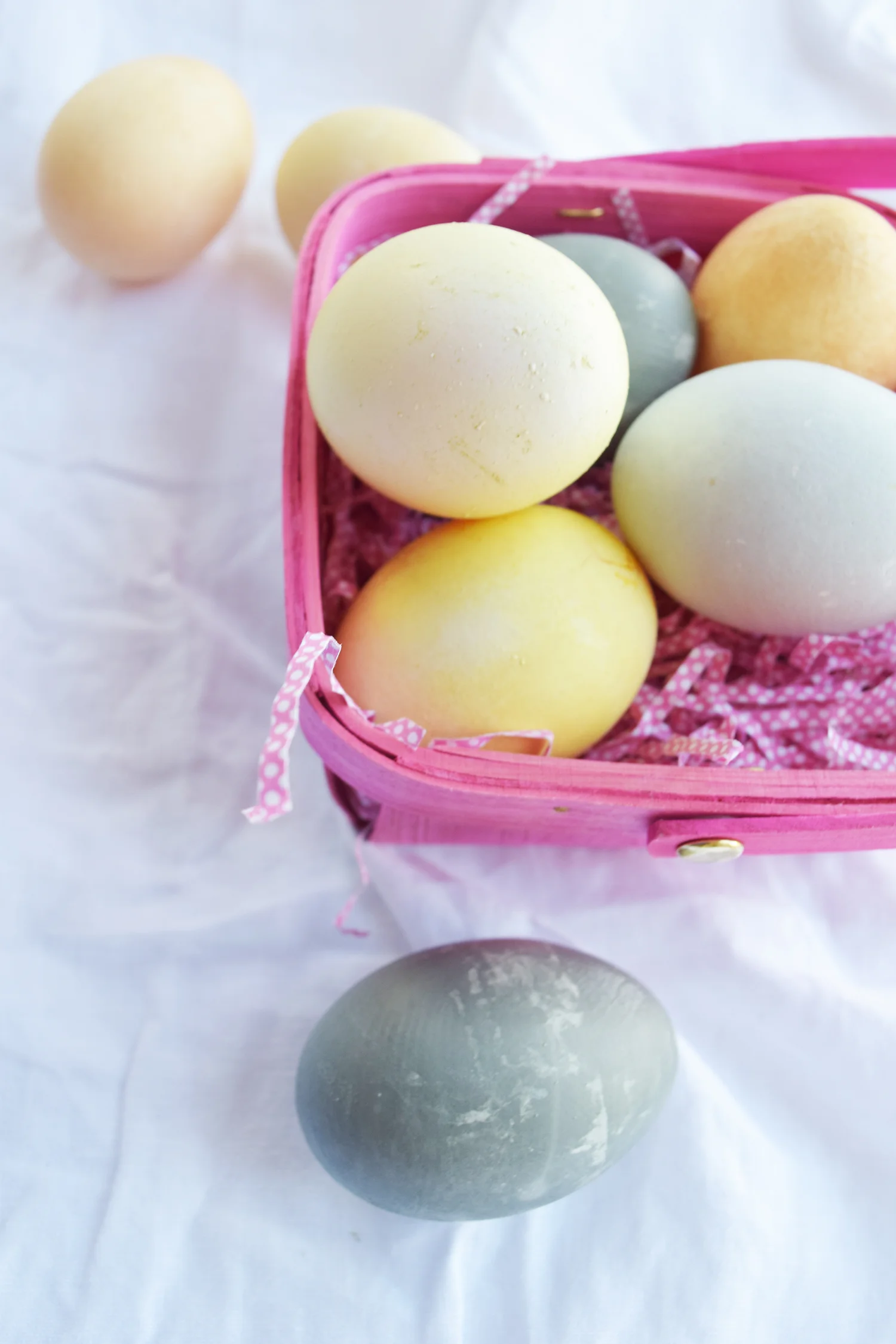 Week 12 - How To Make Simple Spring Eggs With A Pastel Promise. — Andra ...
