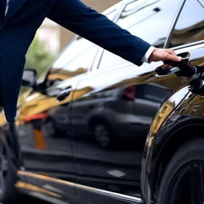 Chicago Private Cars | Black Car Airport Service, O’Hare, Midway ...