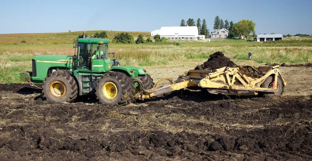 Rebuilding a Wetland — Southern Wisconsin Bird Alliance
