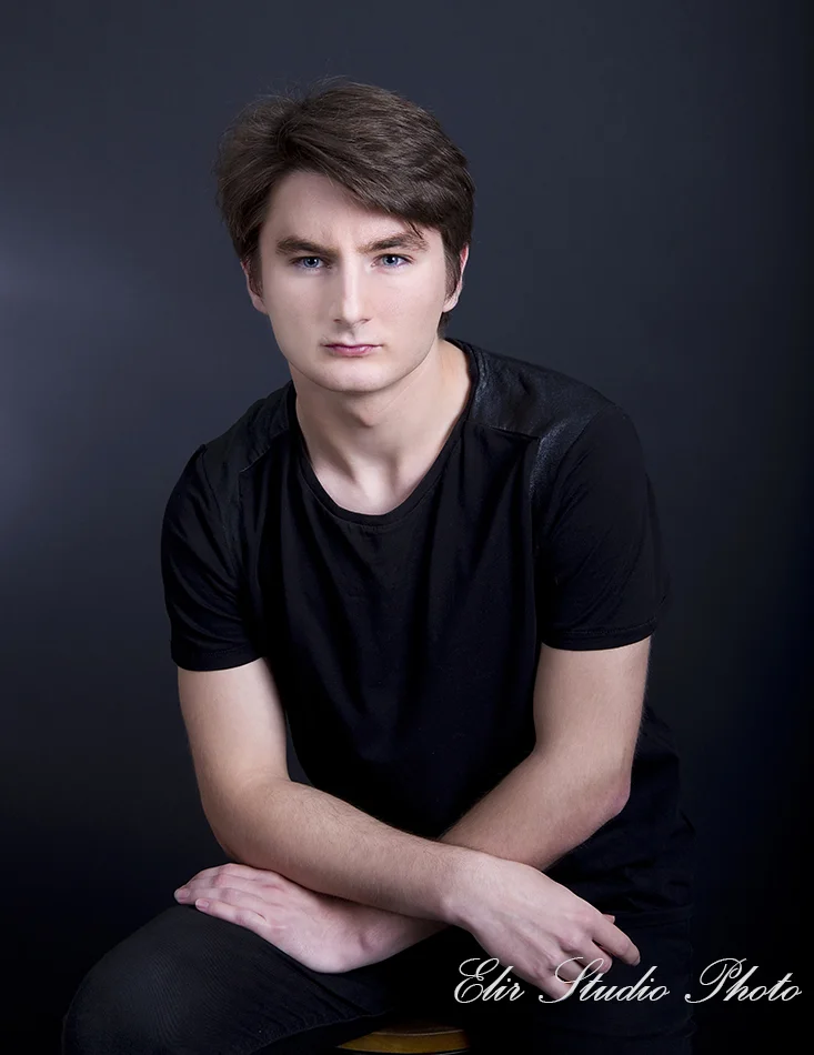 Photographe Bruxelles: portrait, book photo, Louise quartier.