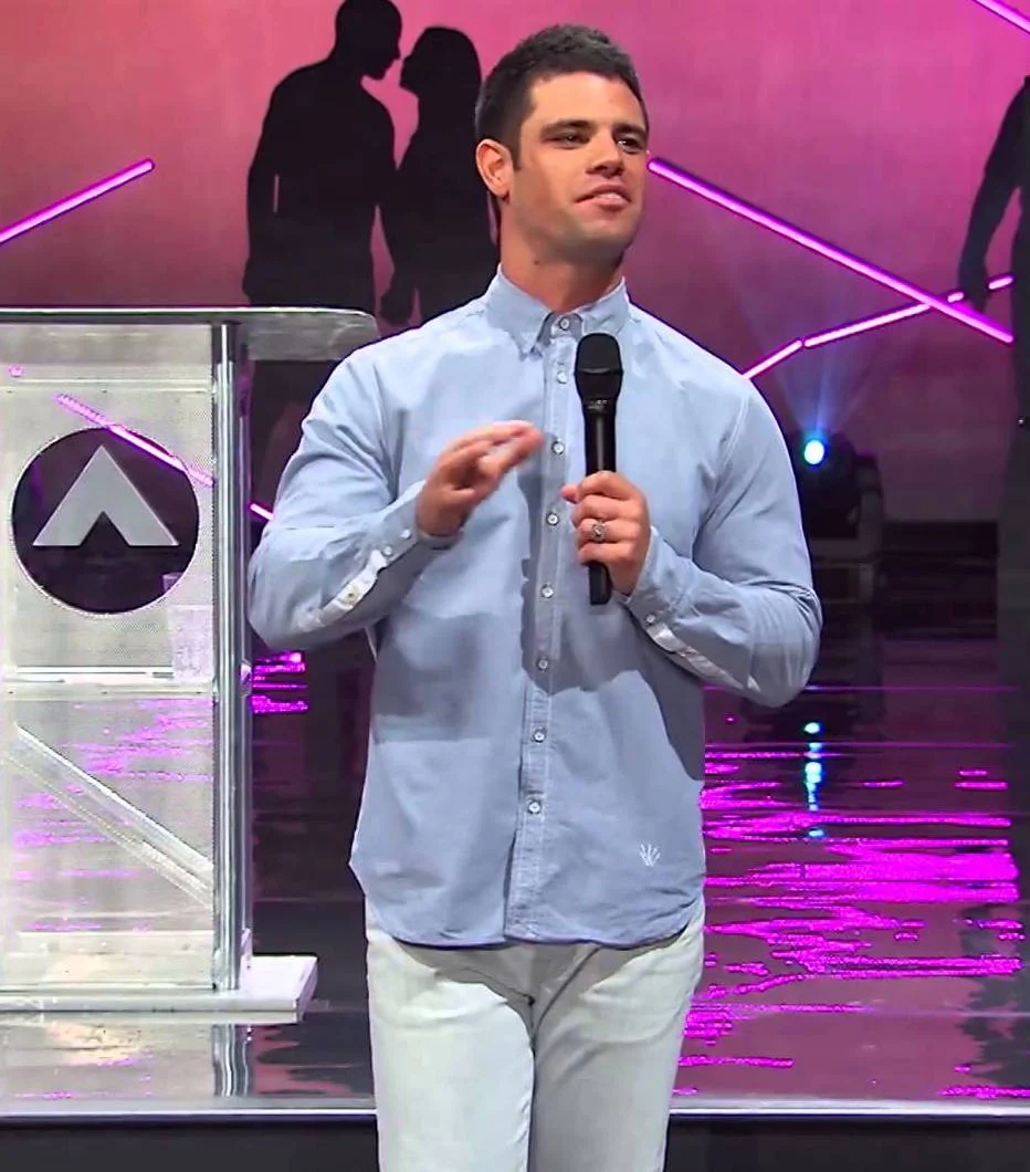 The Steven Furtick Cornucopia of False Teaching, Egomania and Hair Gel ...