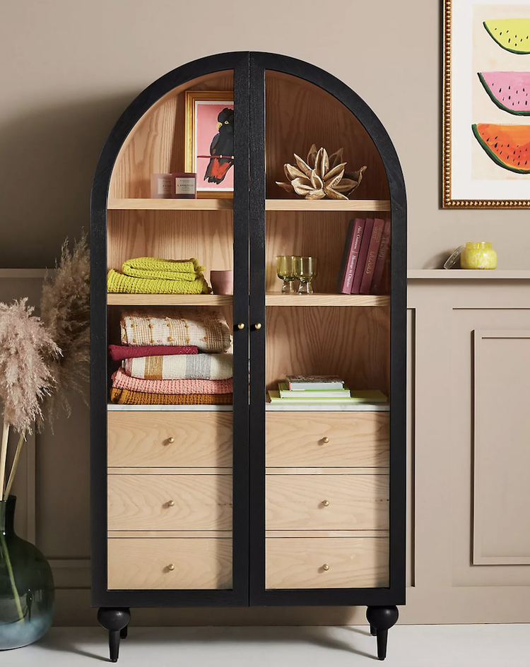Arched Cabinets to Add a Touch of Elegance to Your Home