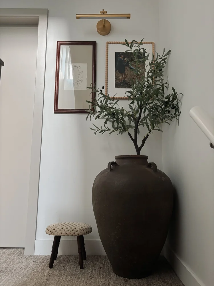 THE BEST BATTERY POWERED PICTURE LIGHT FOR YOUR ARTWORK