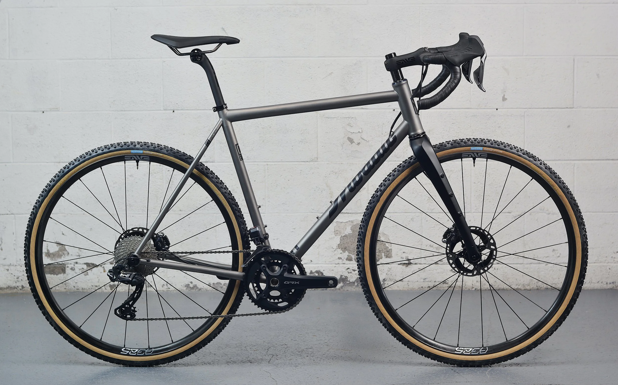 Black Magic Paint-Mosaic Cycles