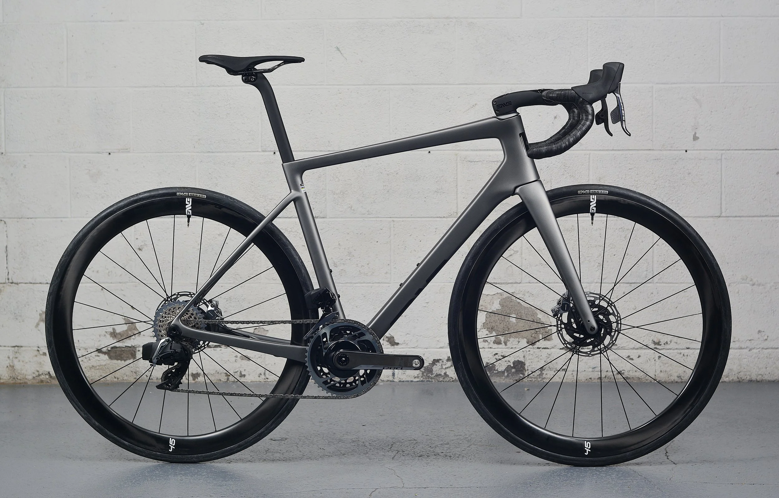 Black Magic Paint-Enve Melee Sram Red AXS