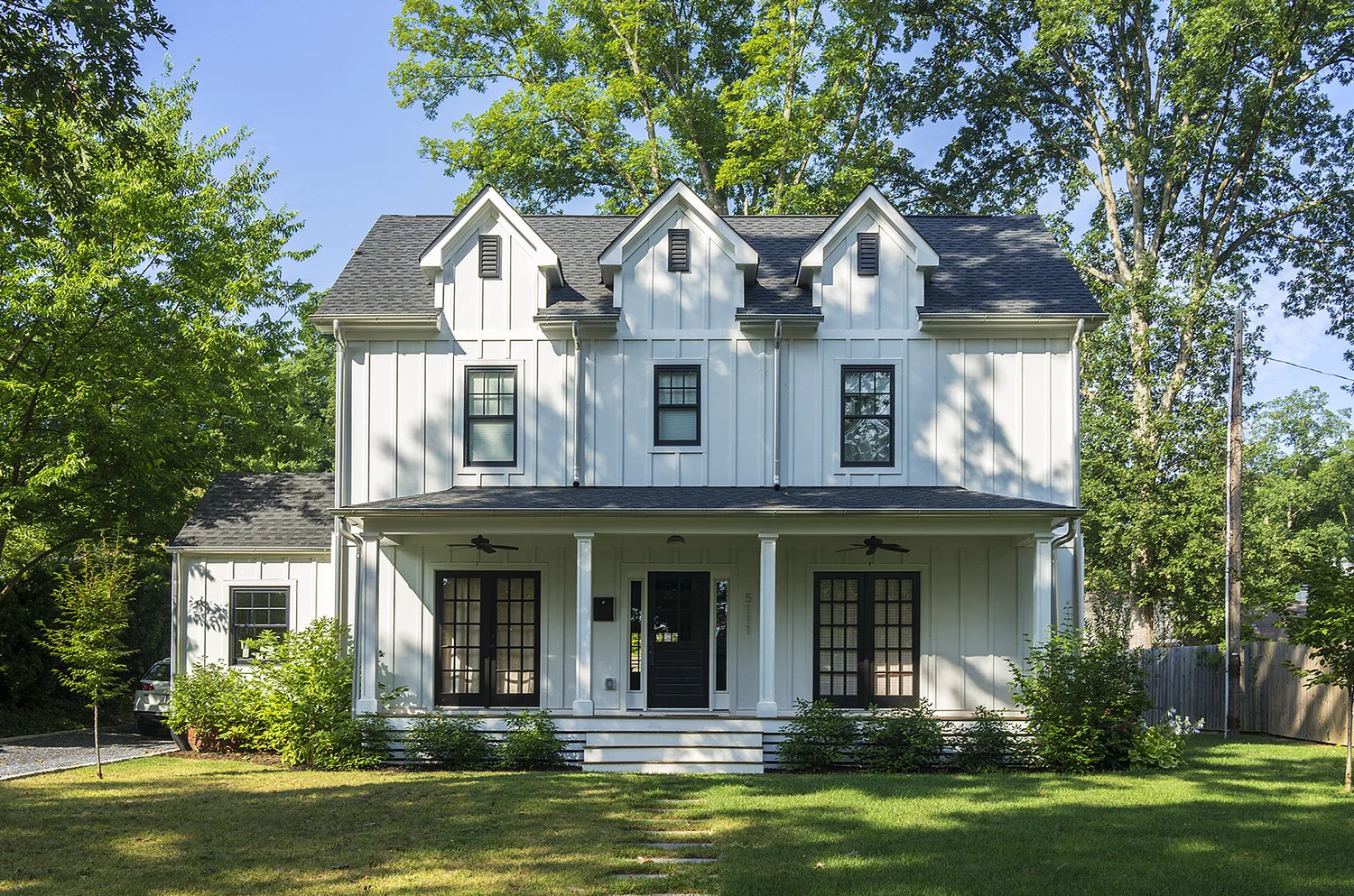 Black Window Frames and Mullions: Design Considerations — Alston ...