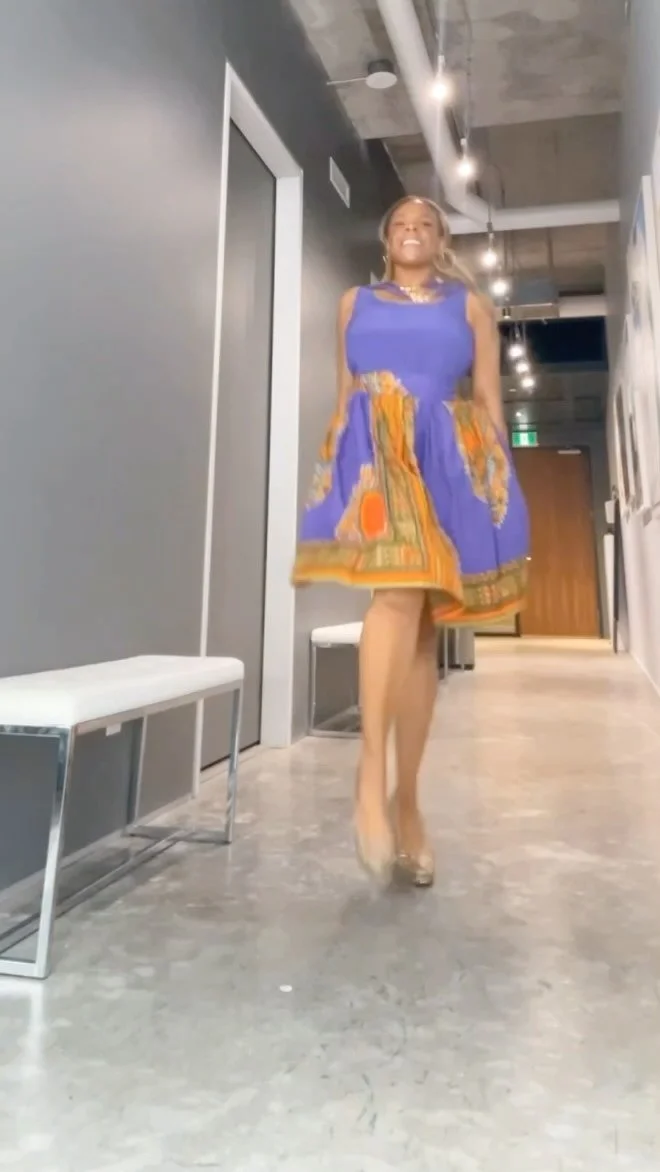 contact — Dr. Liza