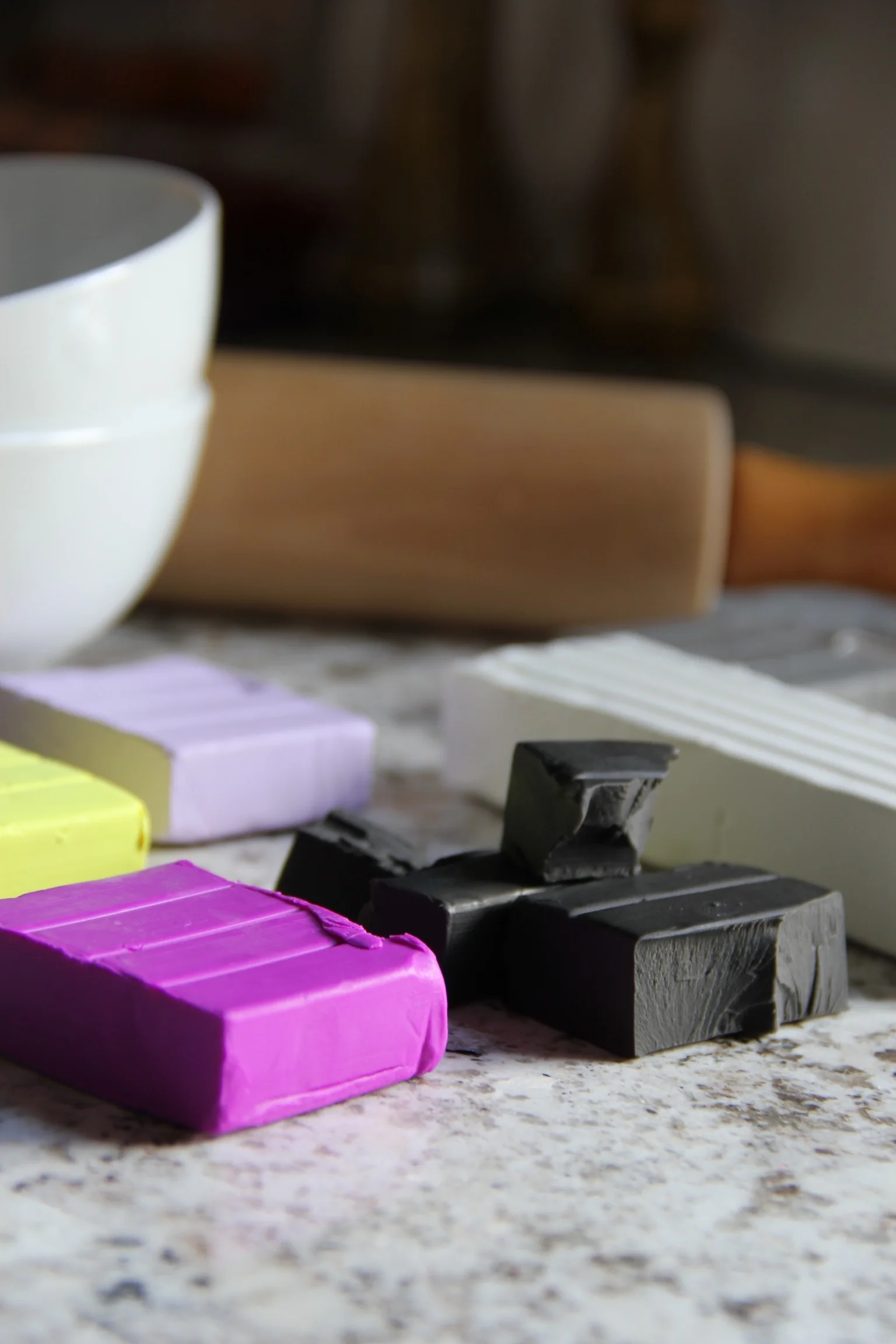 DIY marbled clay jewelry dishes — The Pastiche